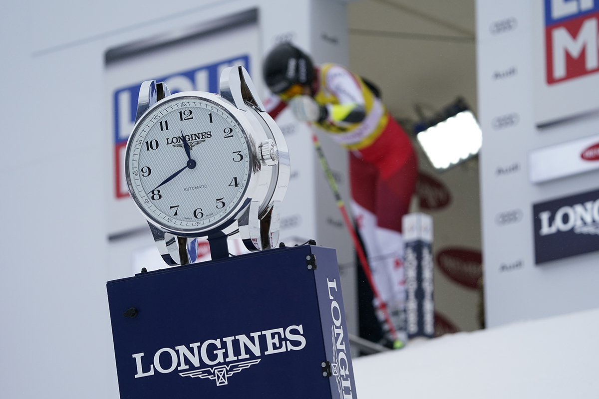 Longines celebra su legado en el esquí alpino con el Conquest Chrono ...